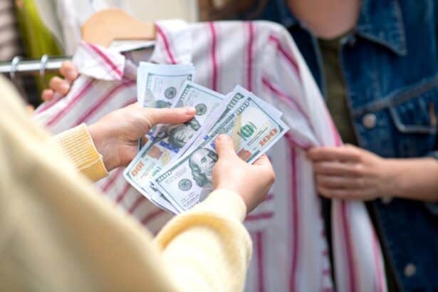 41 Things You Can Sell to Make Money Fast (Offline and Online)