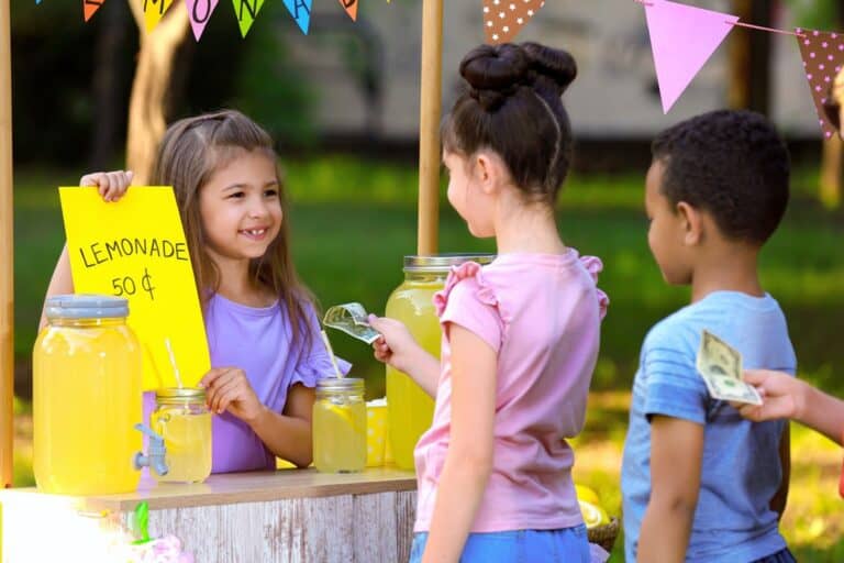 33 Ways to Make Money as a Kid (A Guide for Parents)